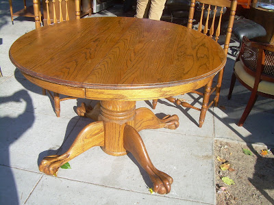 Sale > claw foot dining table and chairs > in stock