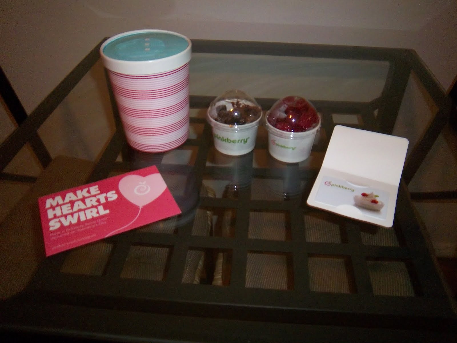 Sammi's Blog of Life: Pinkberry Review and Giveaway