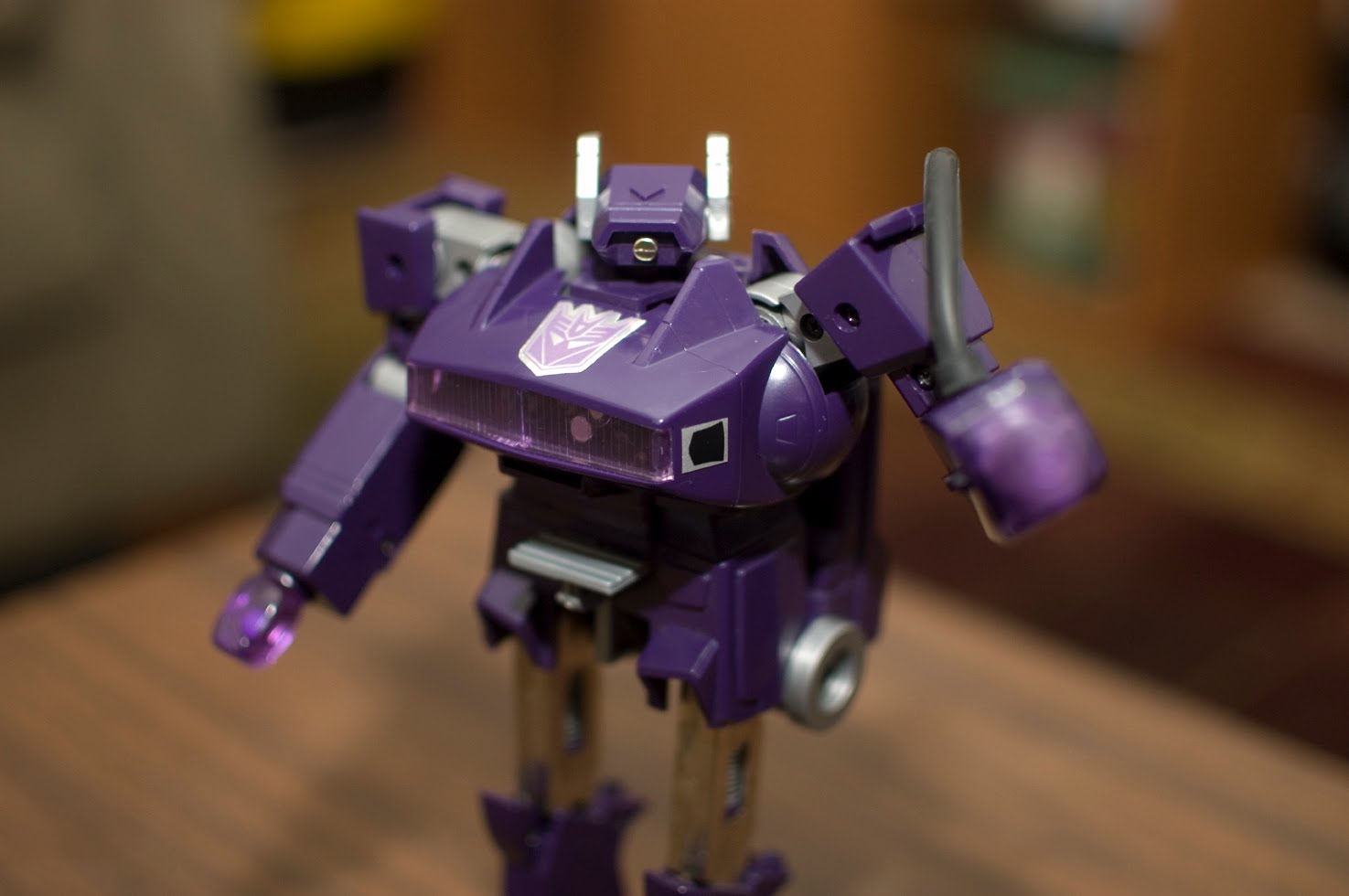 The Transformers Project: G1 Shockwave is in the House!