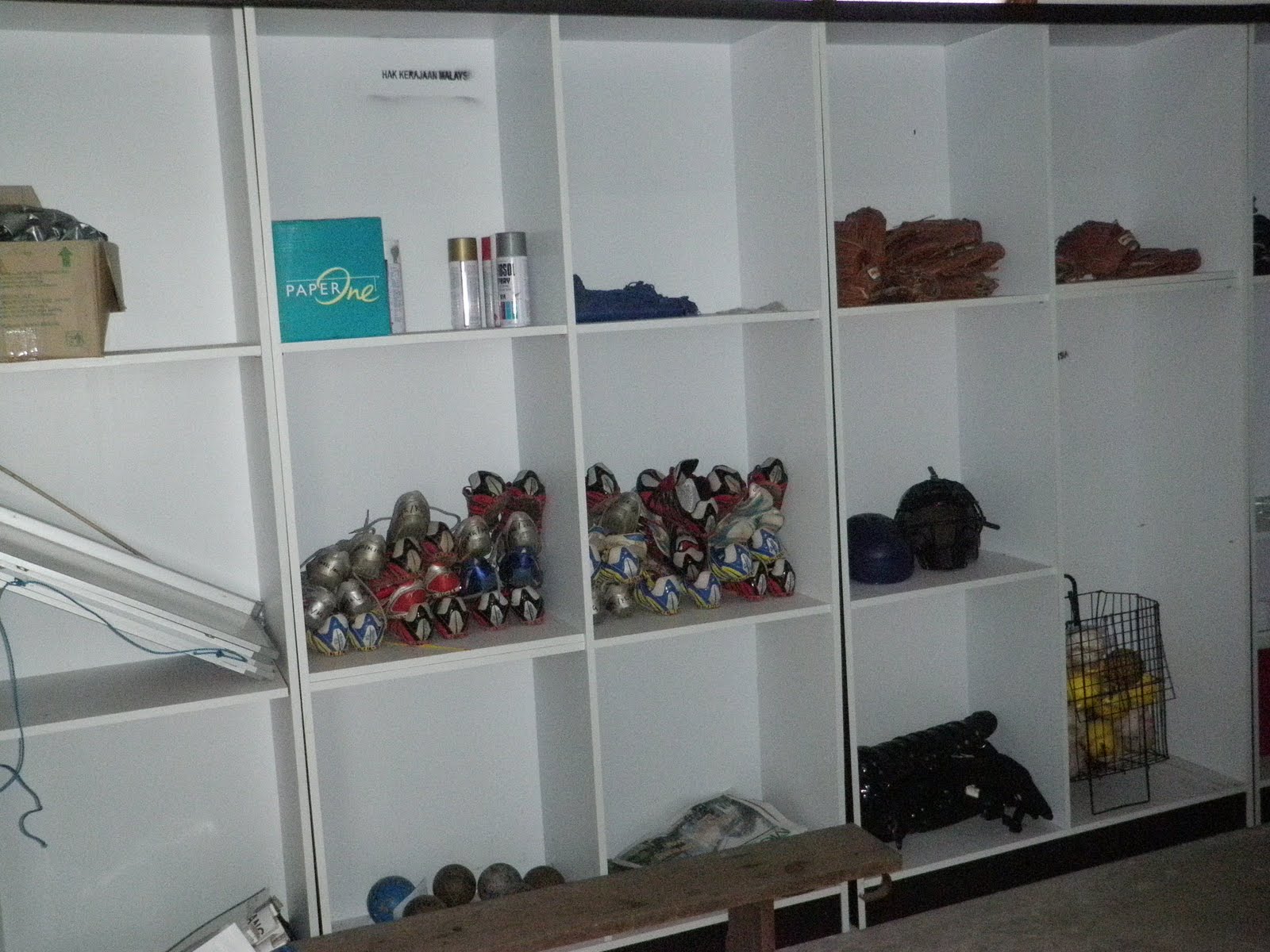 info pendidikan jasmani kesihatan: susun atur alatan sukan