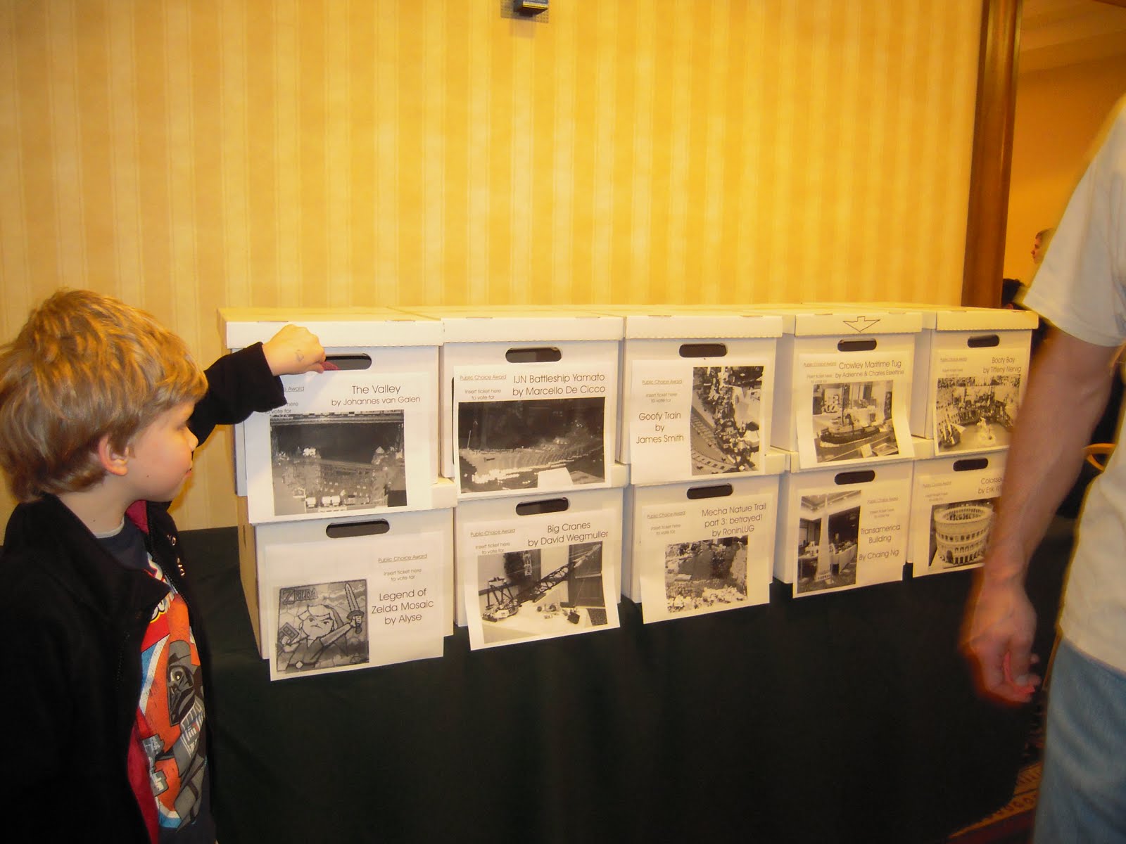 Our LEGO Brix Club: Our "Bricks by the Bay" LEGO Convention Review