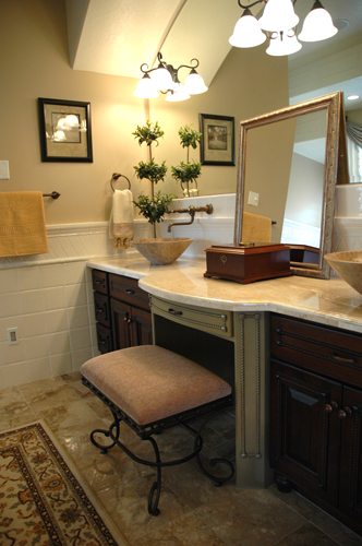 The Granite Gurus: Durango travertine vanity