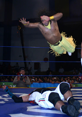 FUNCION DE QUERETARO AAA: LOS MEXICAN POWERS (JOE LIDER, CRAZY BOY Y ...