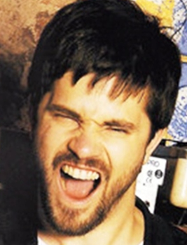 REBELDES EN FAMILIA: FELIPE COLOMBO (EW)