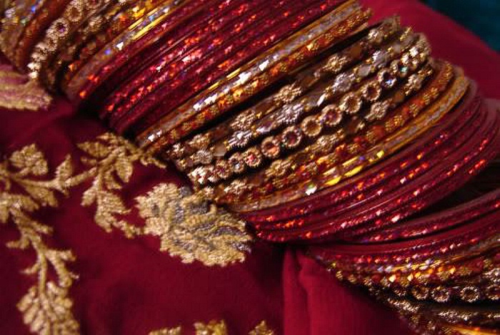 Desi Girls Fashion, Entertainment, Gossips: Latest Choori Designs ...