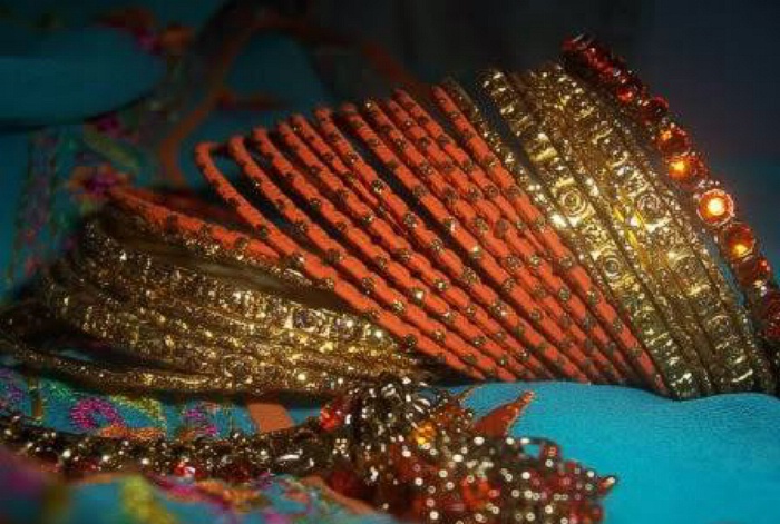 Desi Girls Fashion, Entertainment, Gossips: Latest Choori Designs ...