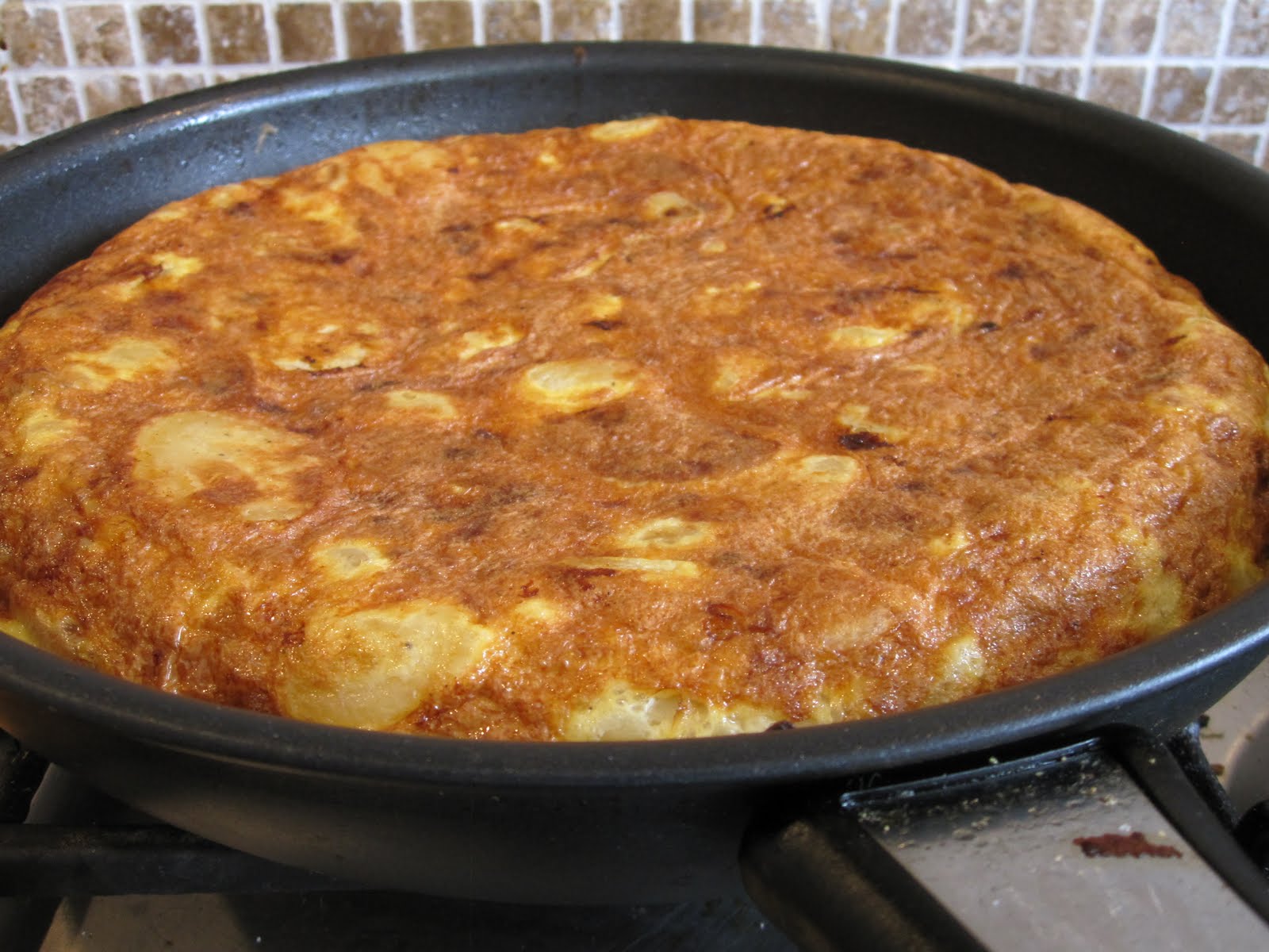 Food Devil: Day 15: Tortilla de Patatas