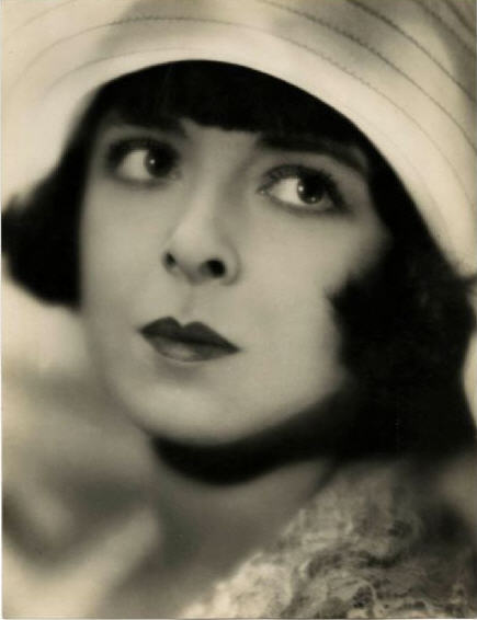 HOLLYWOOD HEYDAY: May 4, 1932