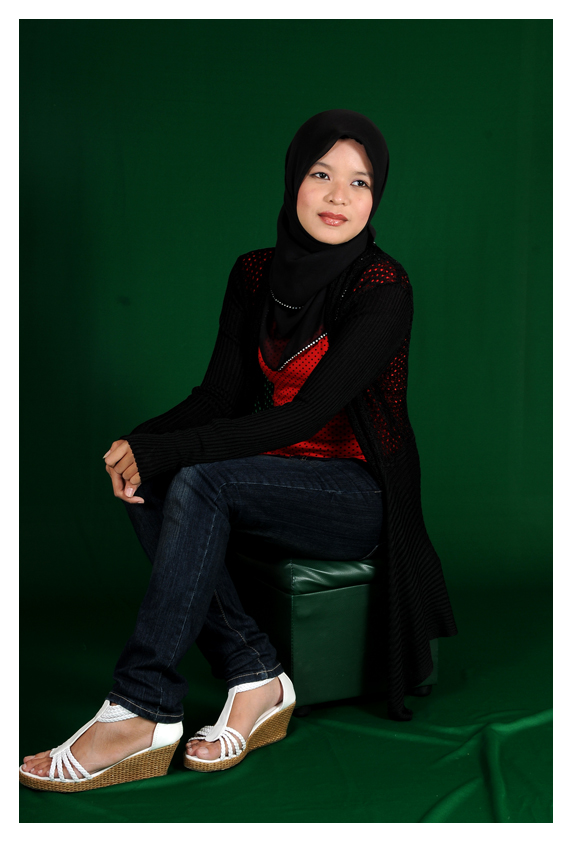 MODEL MUSLIMAH: FATIN NUR ATHIRA