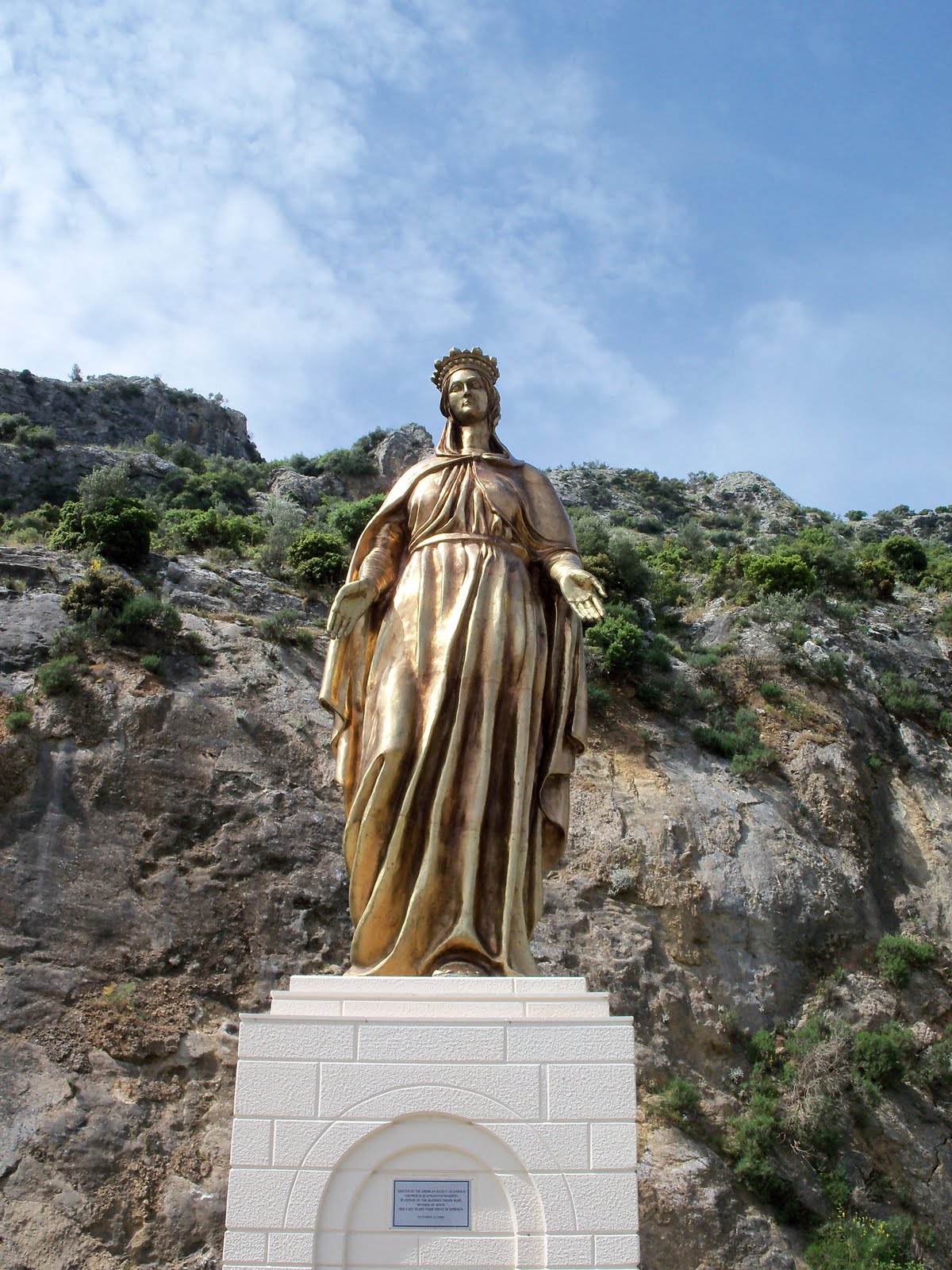 Bir Nefes...: Meryem Ana (Mother Mary) Evi ve Heykeli