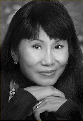 The Mind of an African-Chinese guy.: Chinese American Writer Amy Tan ...