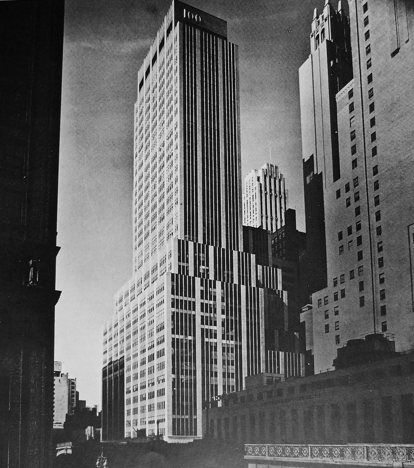 Landmarks and Follies: Elegance And Respect: The Crossroads Building ...