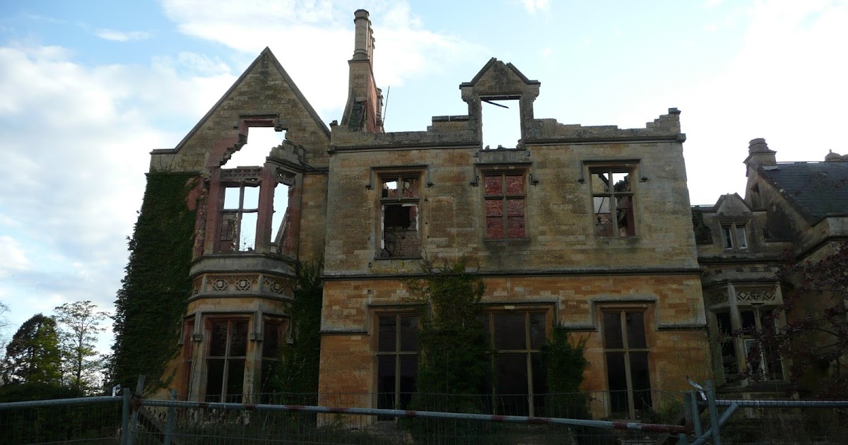 Nocton in Lincolnshire: Nocton Hall - structural integrity
