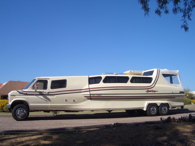 The Nonpopulist: Boaterhome? Boaterhome.