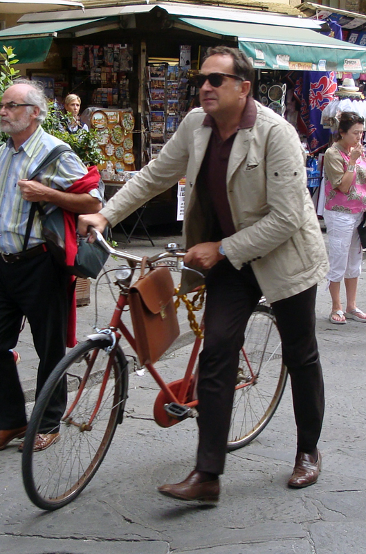 Chic Cyclists: Italian Gents on Bikes