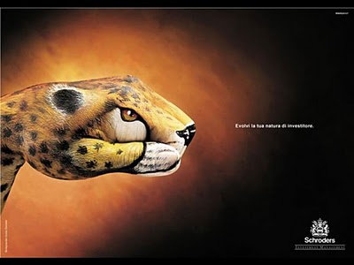 Welcome to FunnyDust: 30 Brilliant Painted Hands in Advertising (30 Photos)