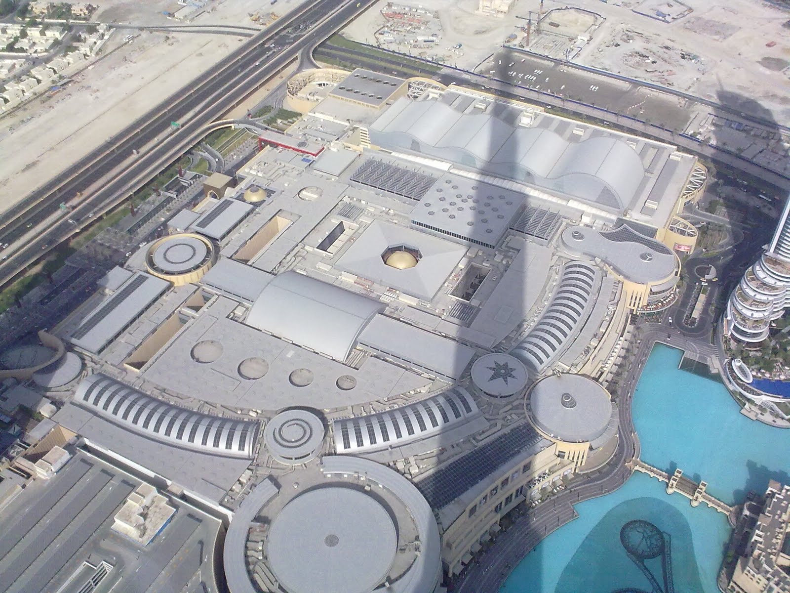 ஹுஸைனம்மா: மேலே.. மேலே... மேலே....