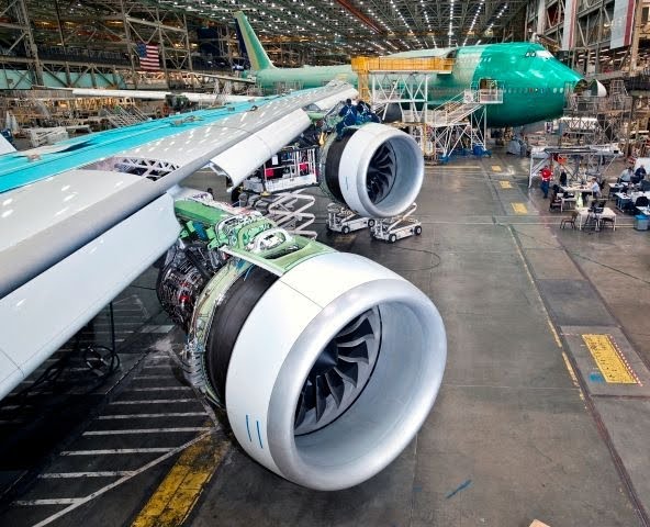 Plane Talks: 747-8 Intercontinental versus A380