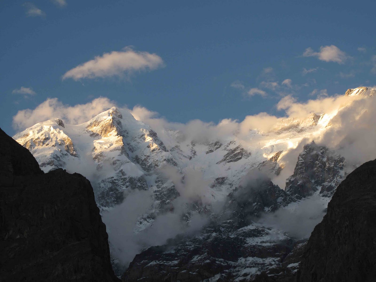 AsiaTmin: Pakistan - Baba Ghundi, Rawalpindi,...