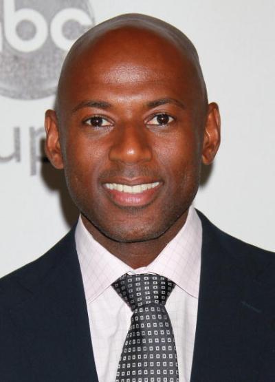 The Lady(Bug) of the Household: Turn Off The Computer & Turn On The TV!