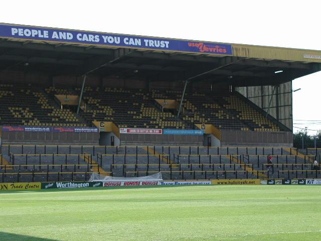 Hopping all over the World: Hull City 1904-2002