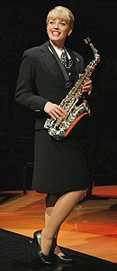 SingersBlog: Elizabeth Stanley - Broadway Singer Small Town Girl