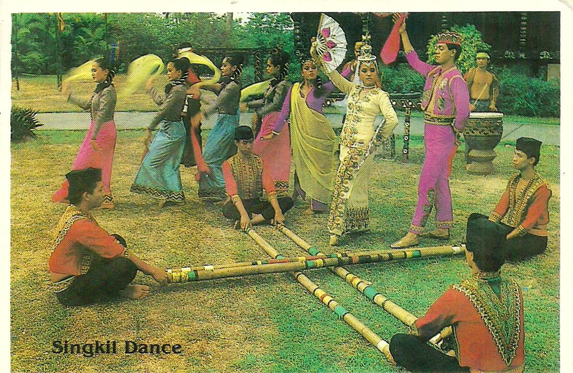 Projek Satu Dunia (One World Project)™: Philippines - Singkil Dance (1)