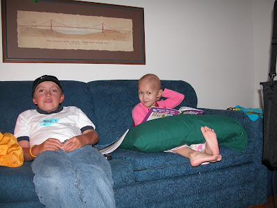 Meie peretuttava Kathy kone, mille ta esitas Regina matustel. | Life ...