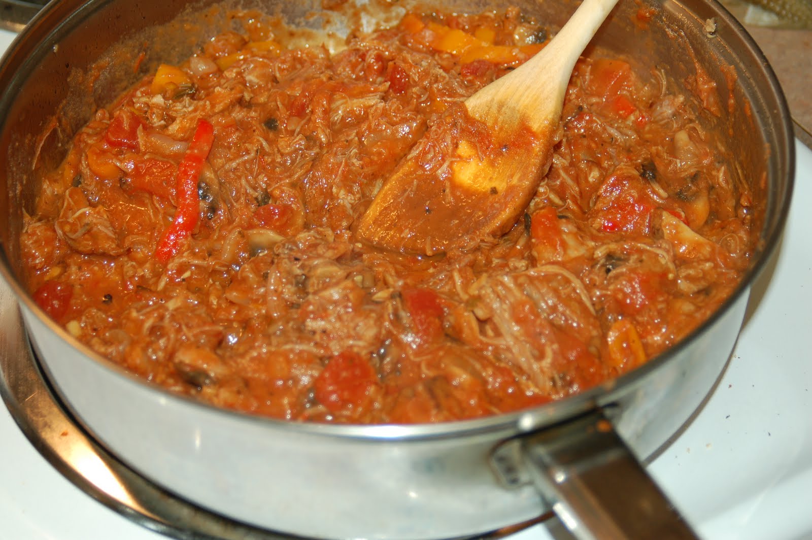 Noma-Noma-Con: [Leftover] Pork Shoulder Pasta