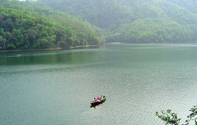 PHOTOS OF NEPAL: Fewa lake