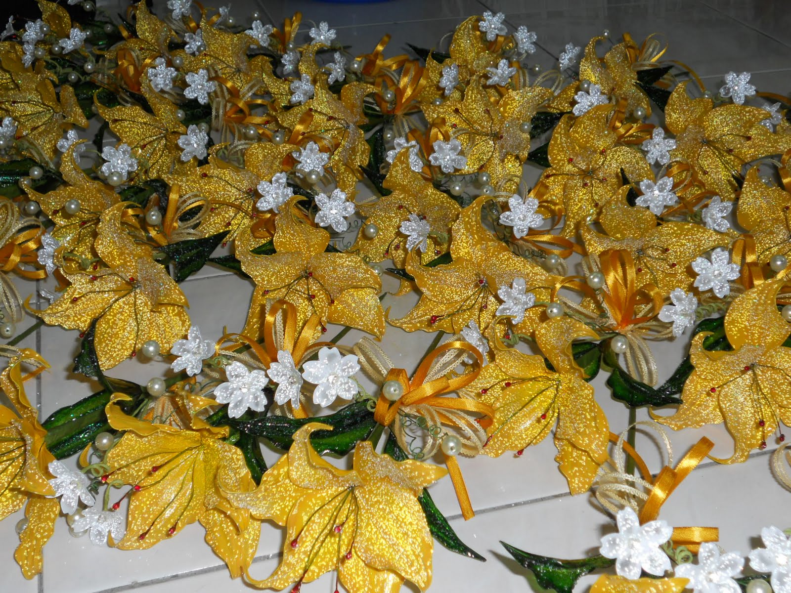 Cemara Qaseh Craft & Deco: BUNGA PAHAR DIP - YELLOW LILY