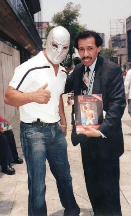 "CRUZITO" EL CARICATURISTA DE LAS CELEBRIDADES