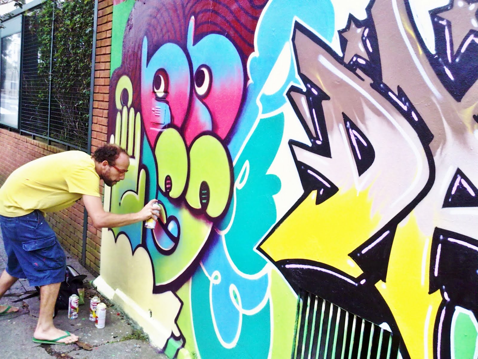 FOCO NA VILA MADALENA: Grafites