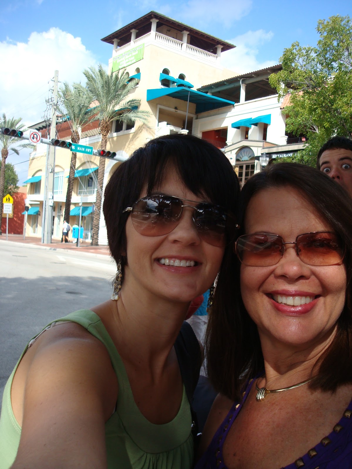 Anthony & Sharon: Mi Miami es tu Yourami