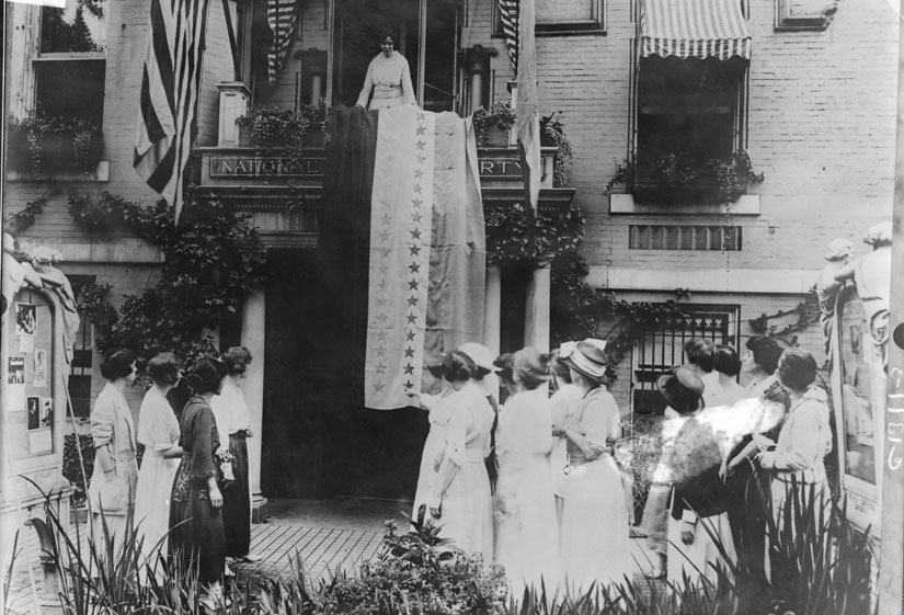 Fotografías con Historia: El Sufragio Universal y la 19º Enmienda