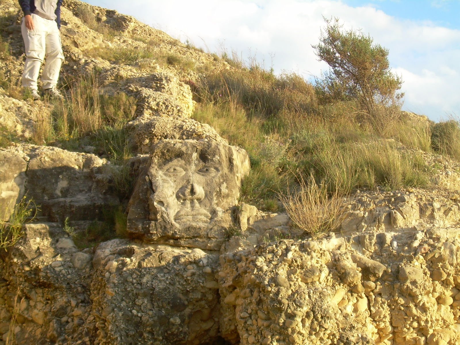 EL MISTERIO DE LA "CARA DEL MONTE CALVARIO" ~ Alicante Vivo