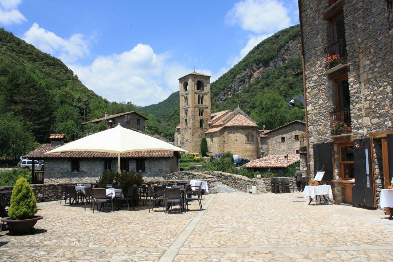 Conèixer Catalunya: SANT CRISTÒFOL/MENNA DE BEGET.