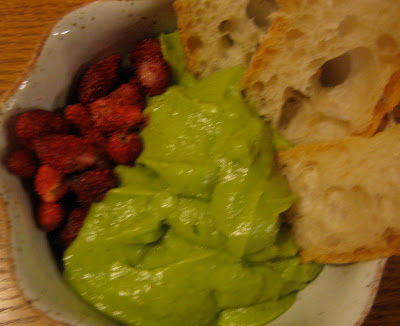 A Foodie's Guide to Getting Through the Year: Sweet Dessert Guacamole a ...