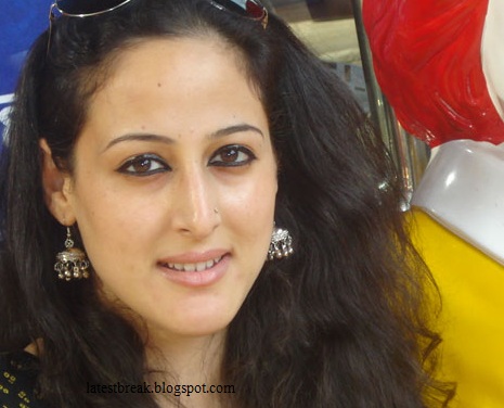 Nude sakarepe: Beautiful Aspiring Models of 2011 | Photographs