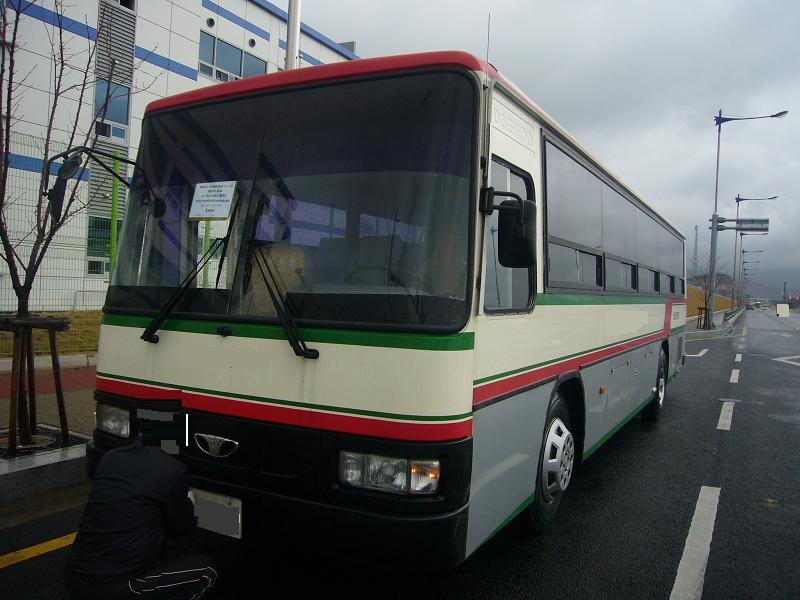 Used Construction Machinary: DAEWOO BS106 2000year