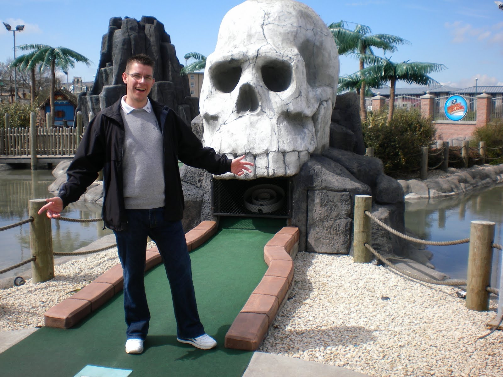 The Ham and Egger Files: Minigolf Courses Played #171 & 172 - Codonas ...
