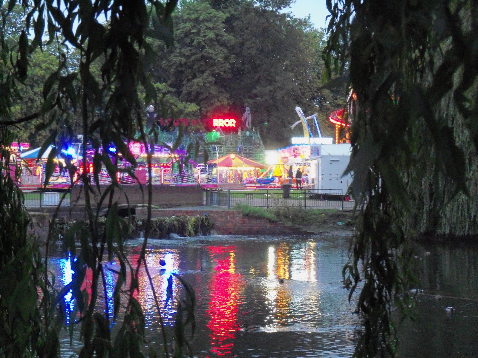 The Ham and Egger Files: Wacky Waving Arm-Flailing Inflatable Tube-man ...