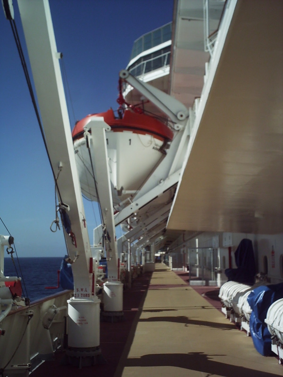 o poeta e o barco: a drill