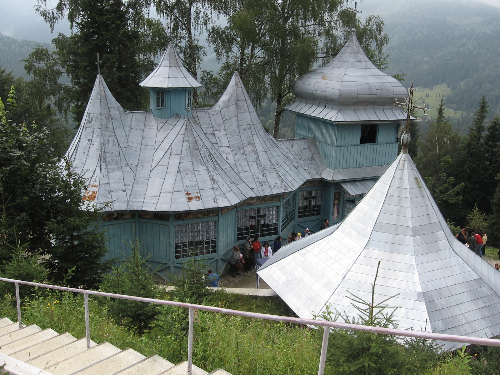 Schitul Ioan Iacob Corlateni (Pojorata)