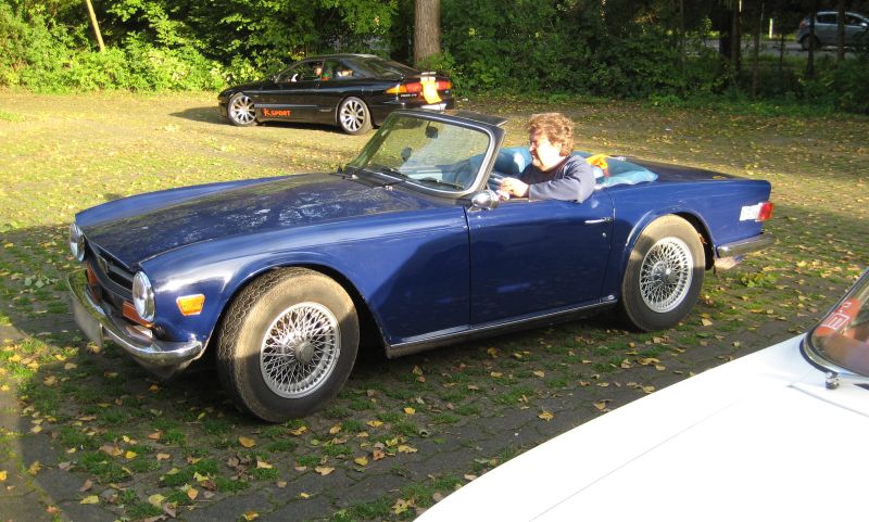 i-f-m - international friends of motoring: Triumph TR 6 blue