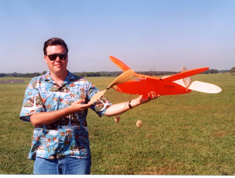 The Building Board: Model Airplanes and Visibility