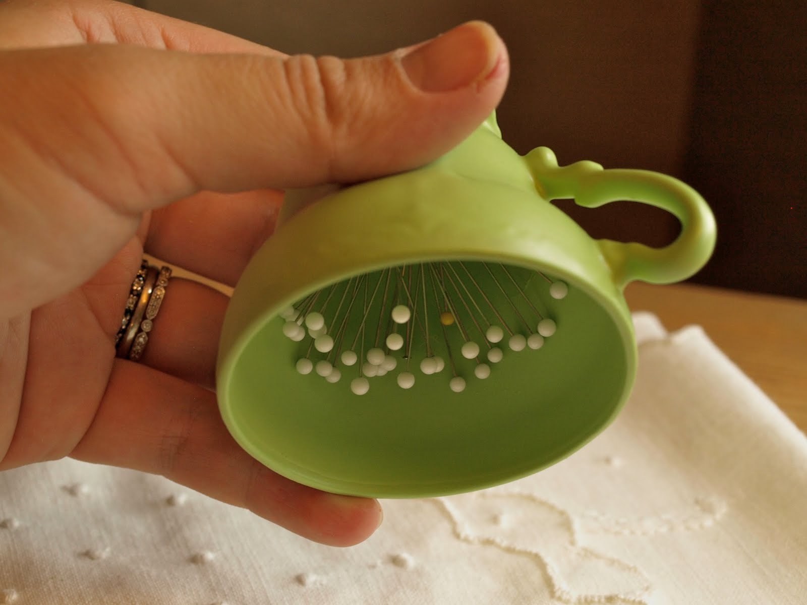 oh write!: Magnetic Pin Holders