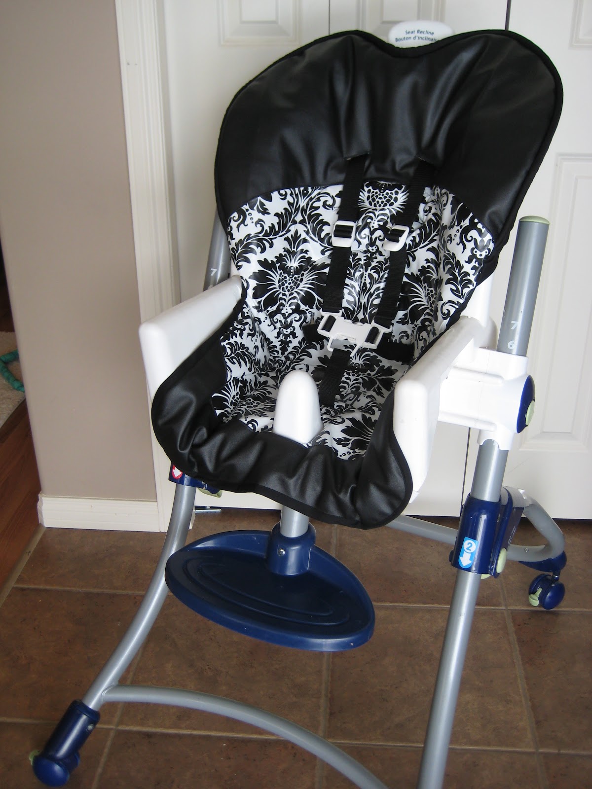 Laura Thoughts: High Chair Re-Cover