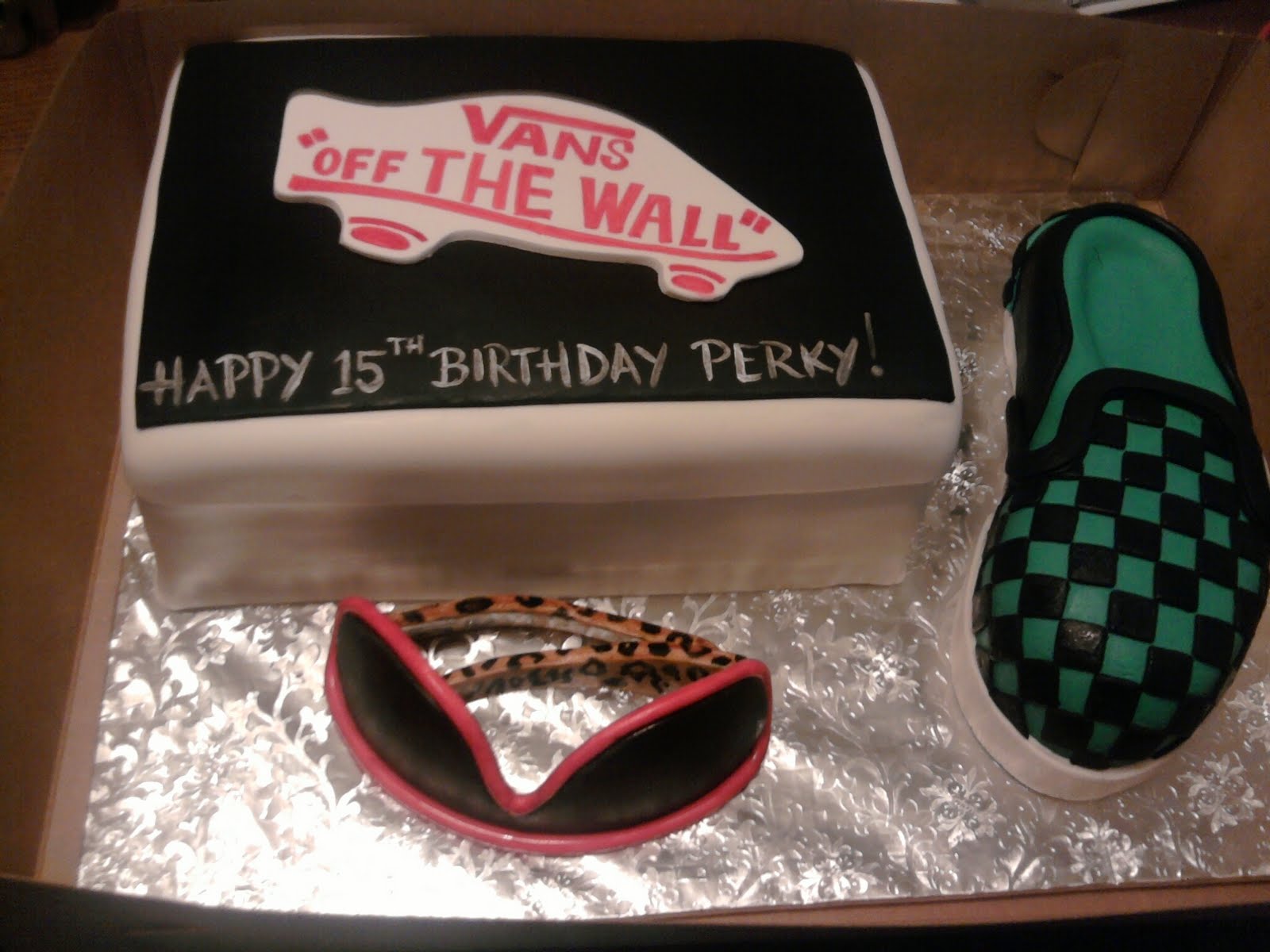 Tara's Piece of Cake: Vans Cake