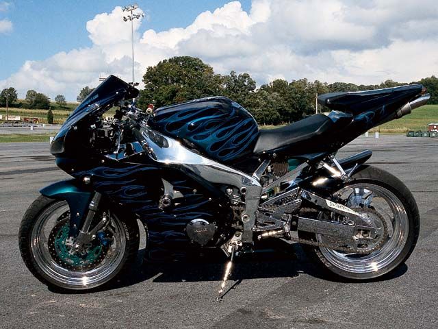 Best Motor Sport: 2000 Yamaha YZF R1 Custom